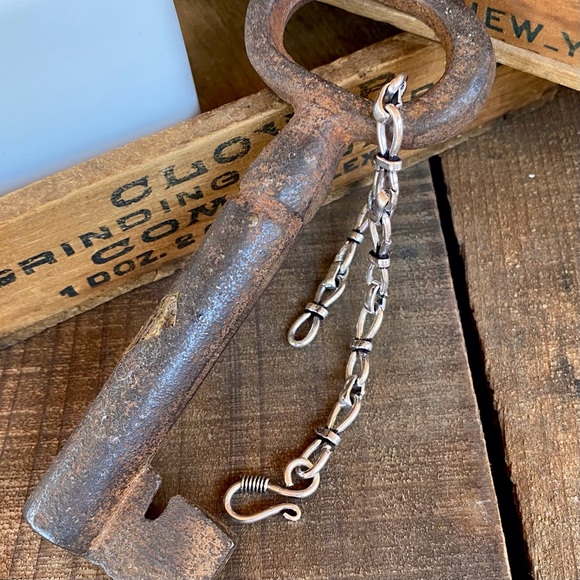 fire monkey | Jewelry | Vintage Banded Infinity Chain Link Silv ...